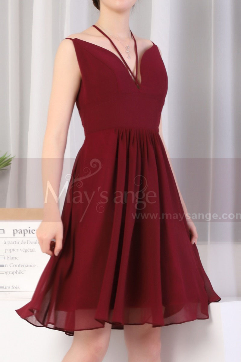 Crossed Back Short Burgundy Prom Dresses With Neck Straps