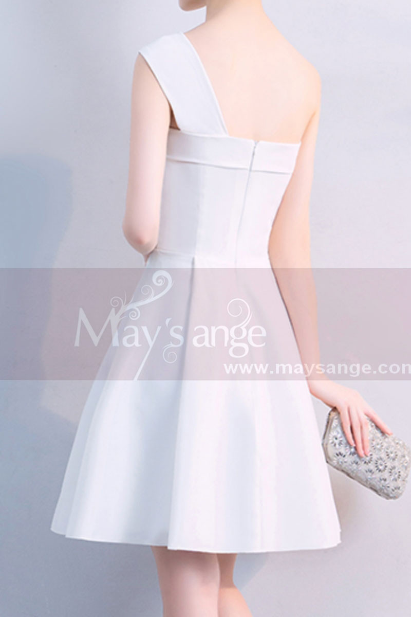 Short Ivory White Graduation Party Dress With One Shoulder