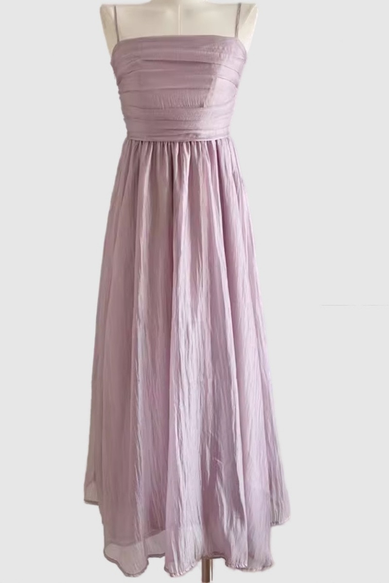 Chic long lilac dress in light chiffon