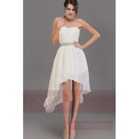 Robe de cocktail bustier asymétrique blanc casse ceinture en strass ...